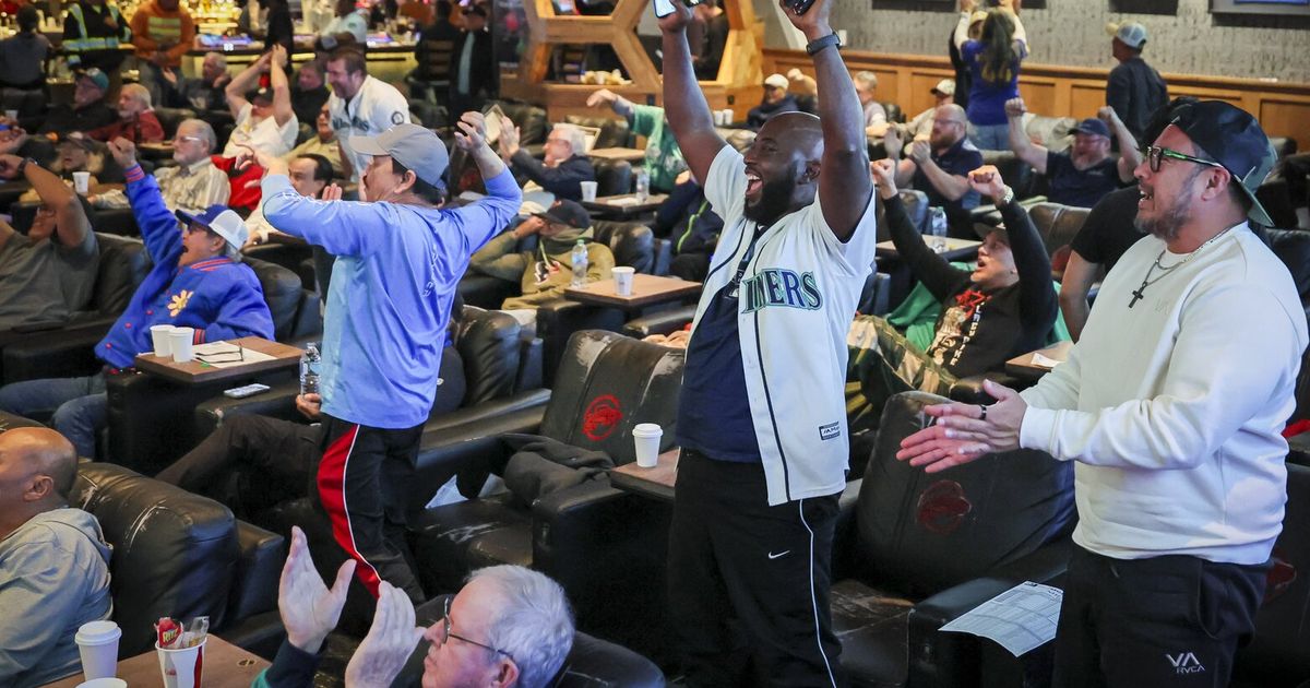 The sportsbook at Emerald Queen Casino in Tacoma got a weekday ...