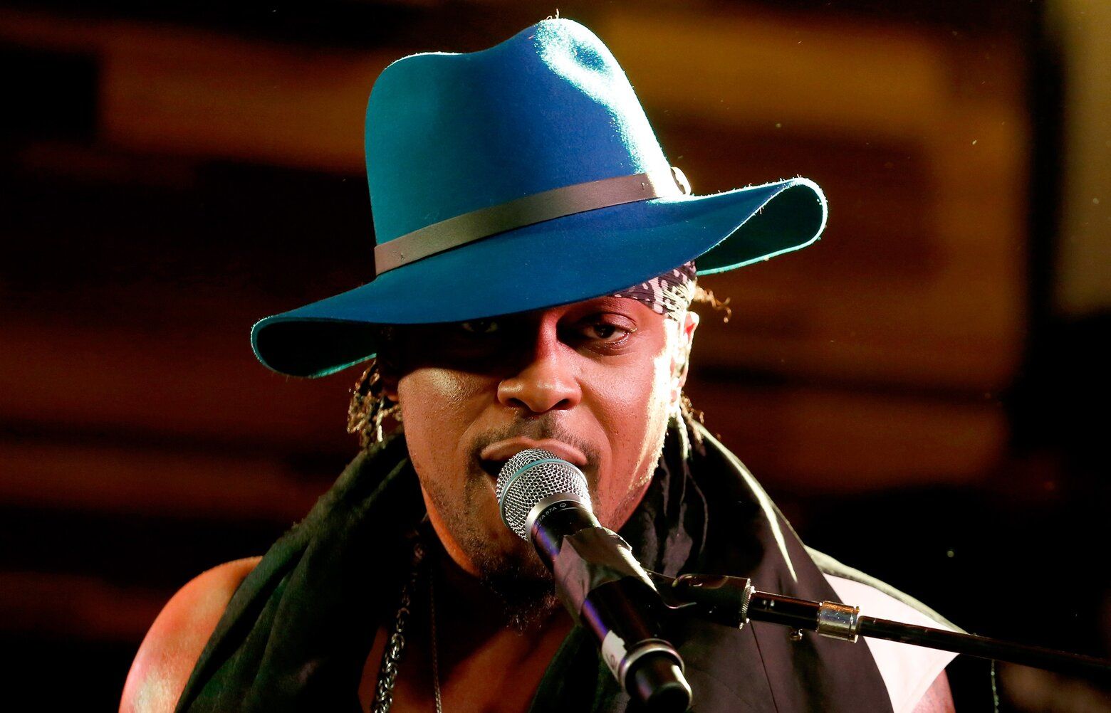 D’Angelo, Grammy-winning R&B singer who became an icon with ‘Untitled ...