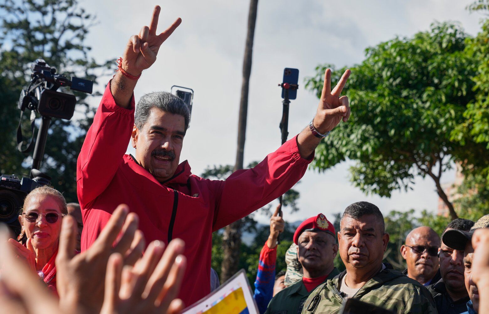 Trump confirms the CIA is conducting covert operations inside Venezuela ...