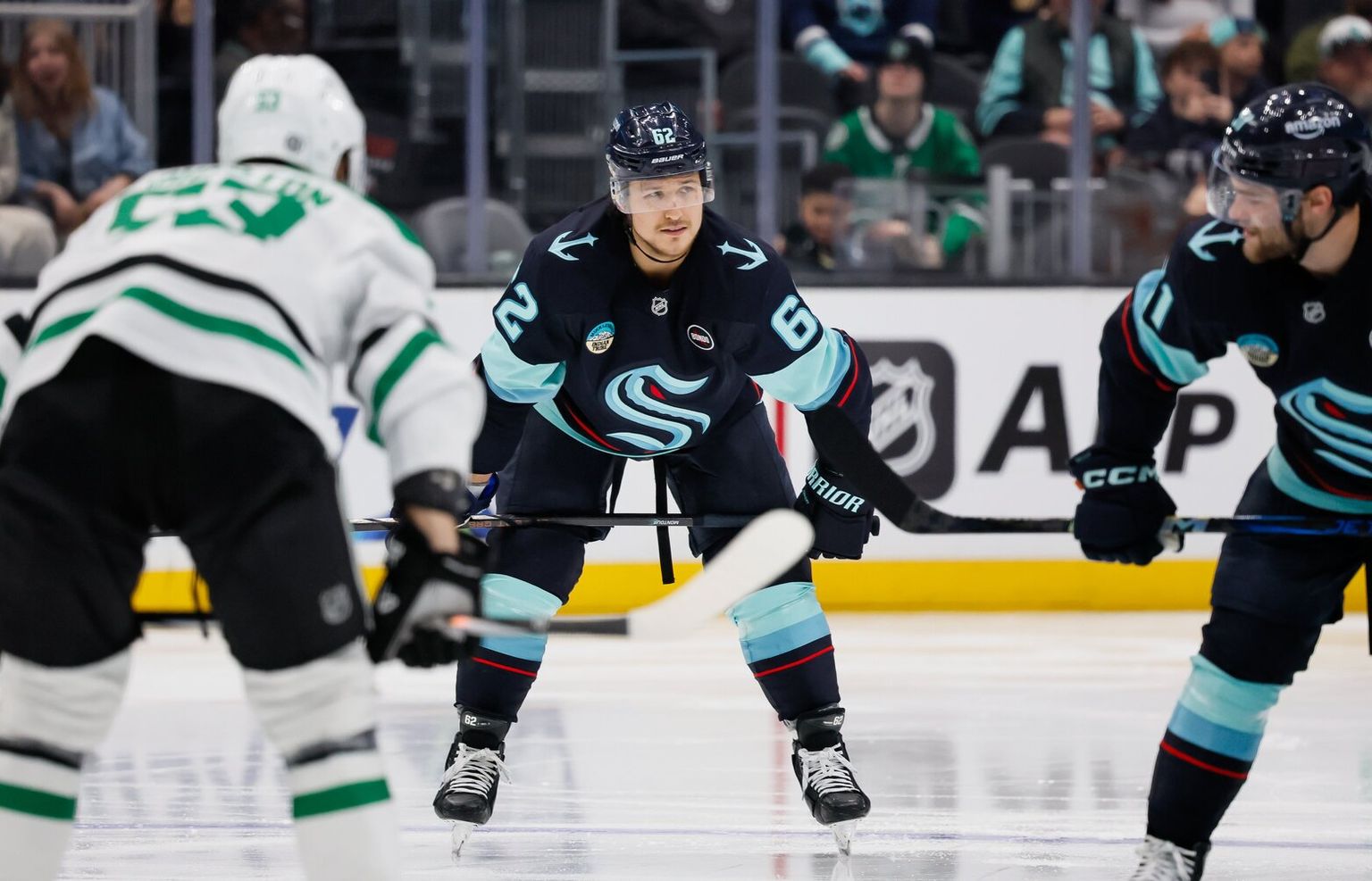 Berkly Catton makes his Kraken debut after injury to Jared McCann | The ...