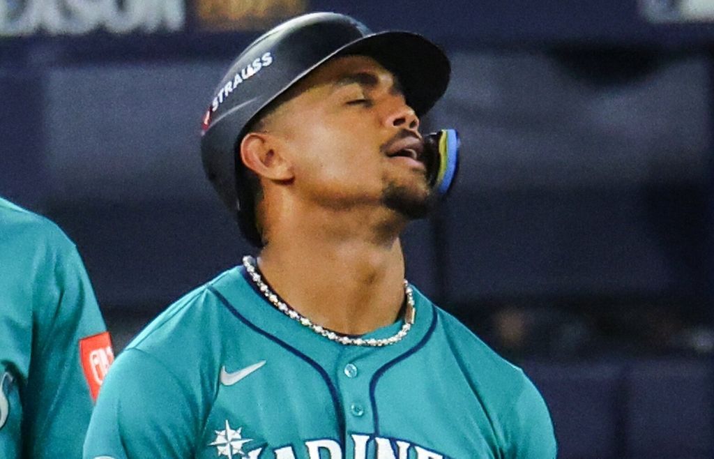 Mariners’ Josh Naylor away from ALDS workout for ‘personal reasons ...