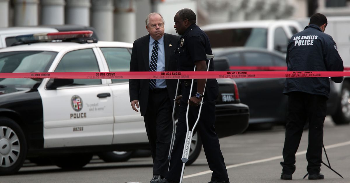 Ex-LAPD officer arrested in 2015 killing of homeless man | The Seattle ...