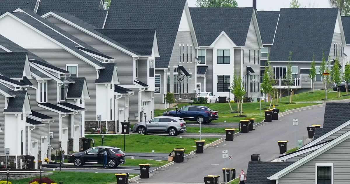 Average Long Term Us Mortgage Rate Eases To 63 Back To Its Lowest
