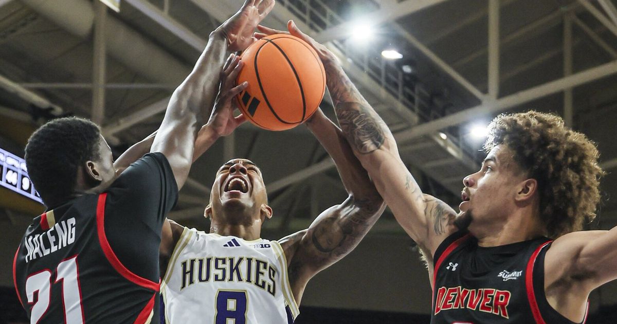 Photos: Washington Huskies win against Denver Pioneers, 84-70 | The ...