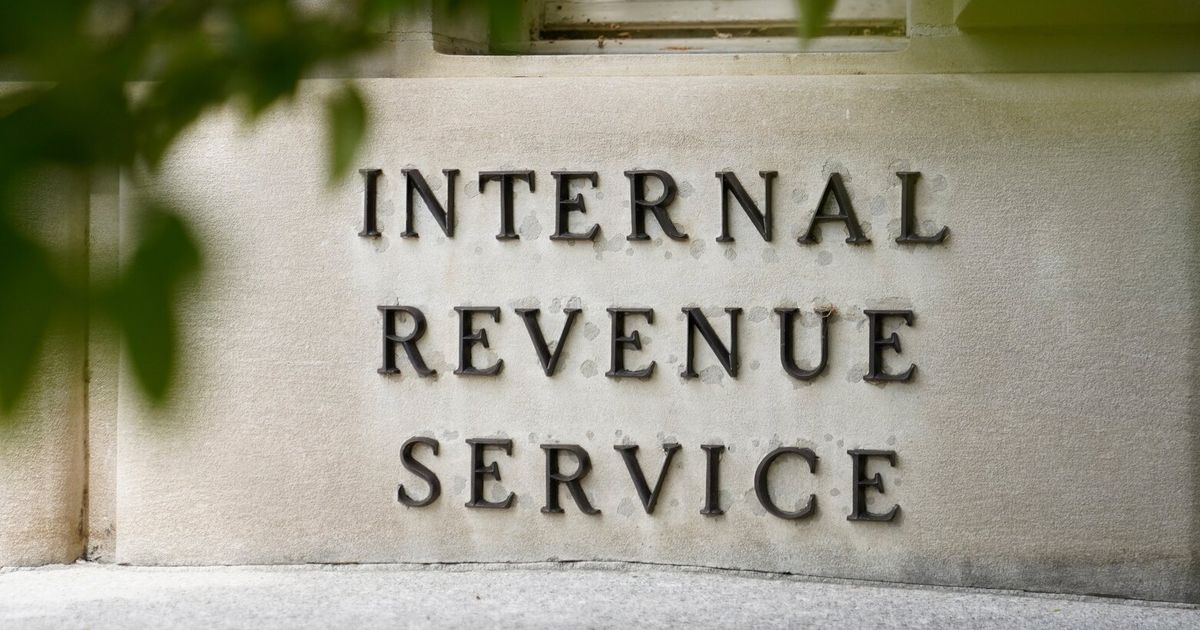 IRS head announces a shake-up on the eve of the 2026 tax season | The ...