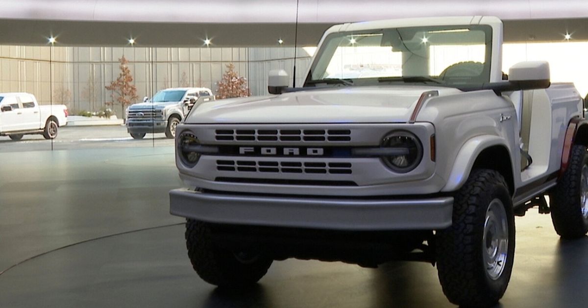 Ford Motor shows off new high-tech HQ. It has a ‘crown jewel’ showroom ...