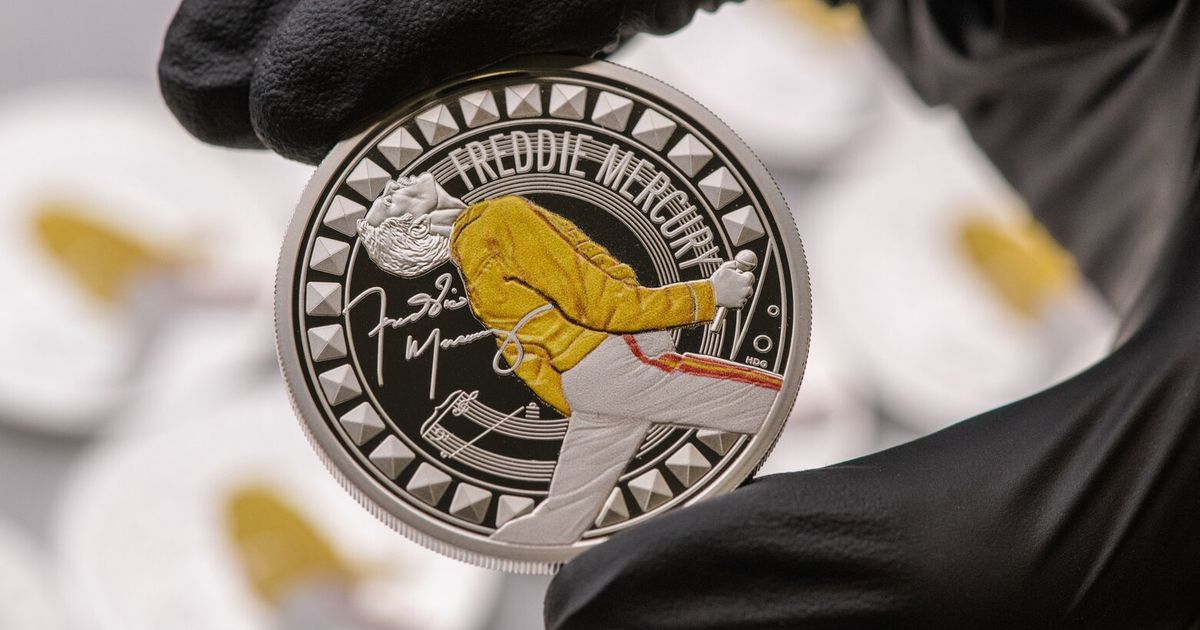 New coin honors Freddie Mercury and his 4-octave range | The Seattle Times