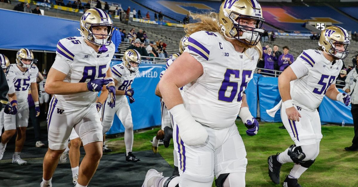 Evaluating UW Huskies’ young offensive line players who have filled in ...
