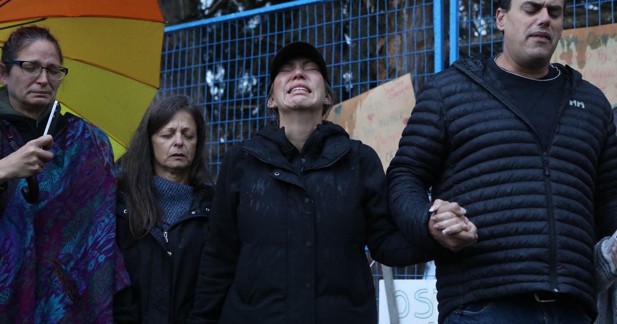 Canadian federal agency says cull over, all ostriches shot dead at ...