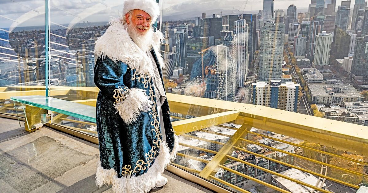 For Space Needle’s longtime Santa, Christmas is all about presence ...