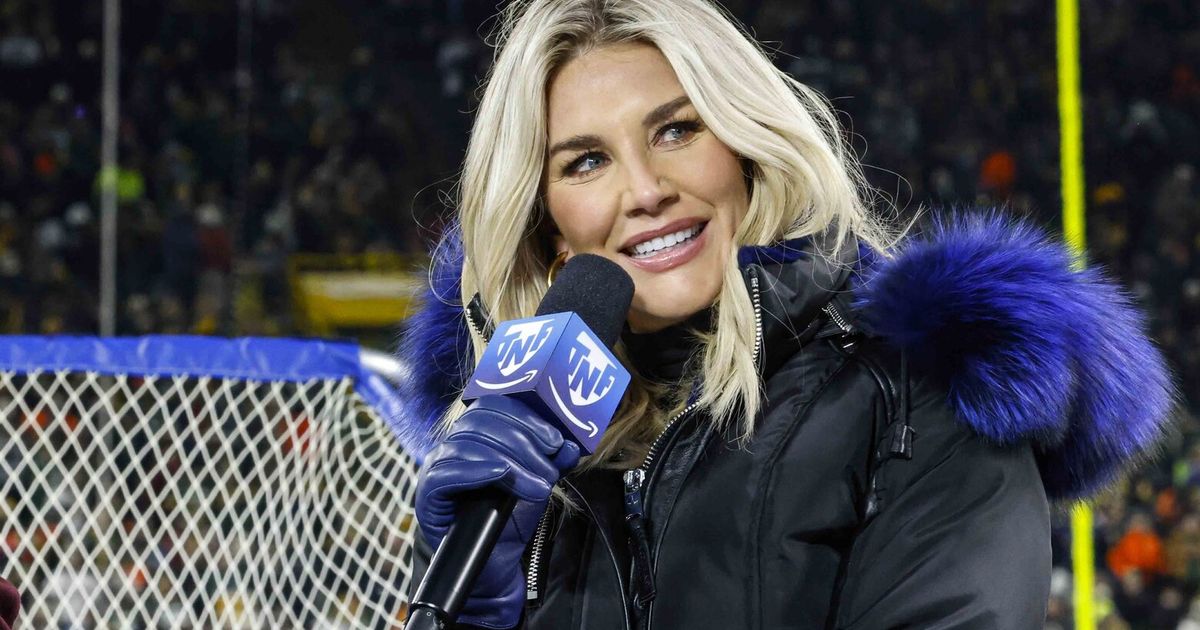 NFL host Charissa Thompson, living ‘dream,’ makes Seattle homecoming ...