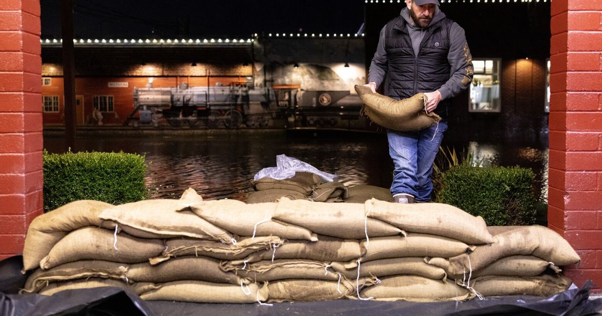 WA floods: Where to find weather shelters, emergency information | The ...