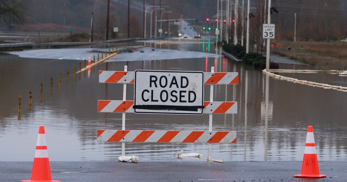 WA road closures: Highway 167 still closed, delays on I-5 and I-405 ...