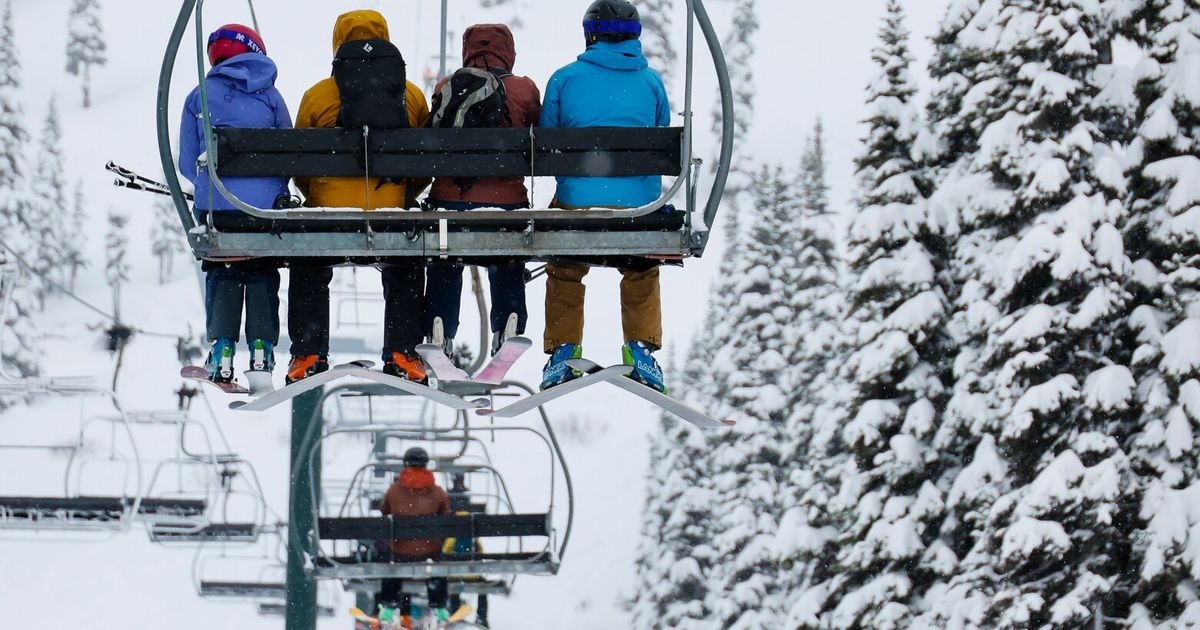 WA’s Crystal Mountain Ski Resort to open Saturday with limited capacity ...