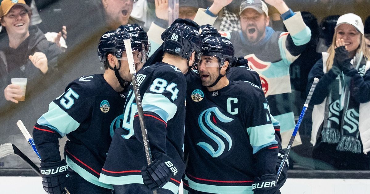 Seattle Kraken down Philadelphia Flyers for fourth straight win | The ...