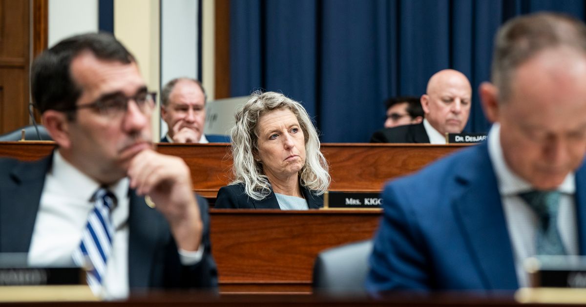 Running Out of Time, Republicans in Congress Still Lack a Health Plan ...