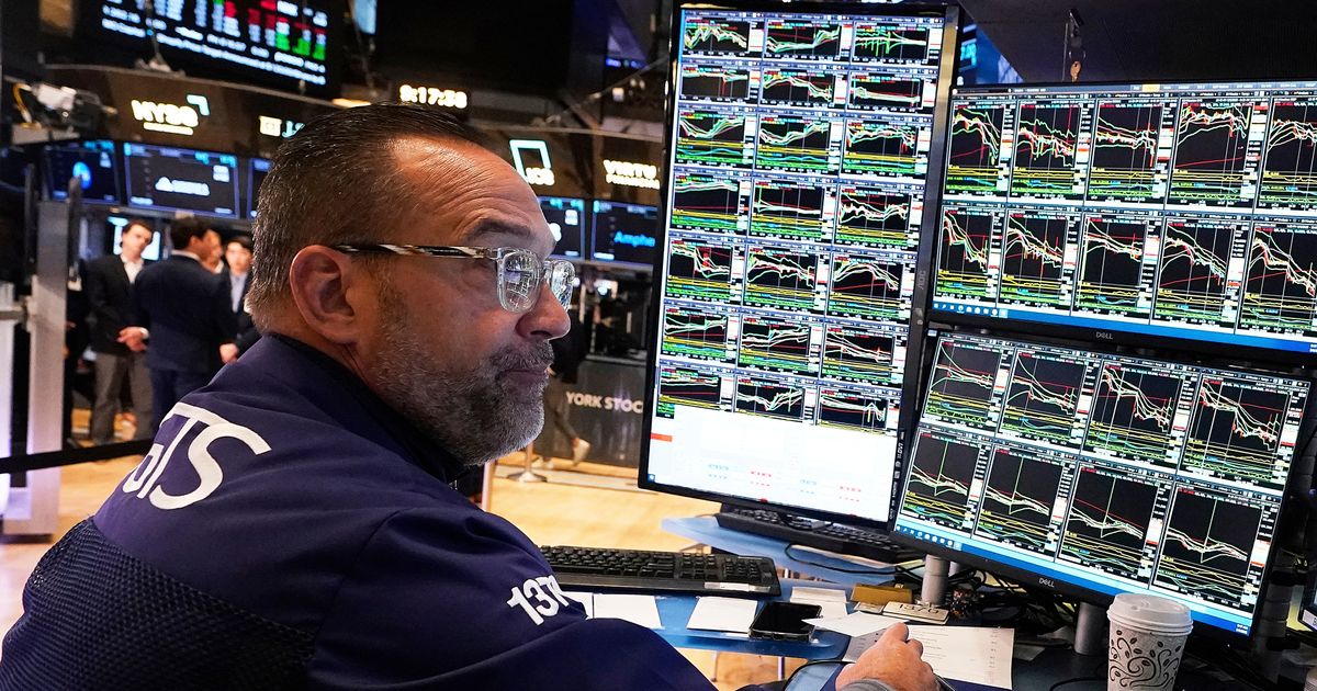 US stocks rose again in 2025 after overcoming turbulence from tariffs ...