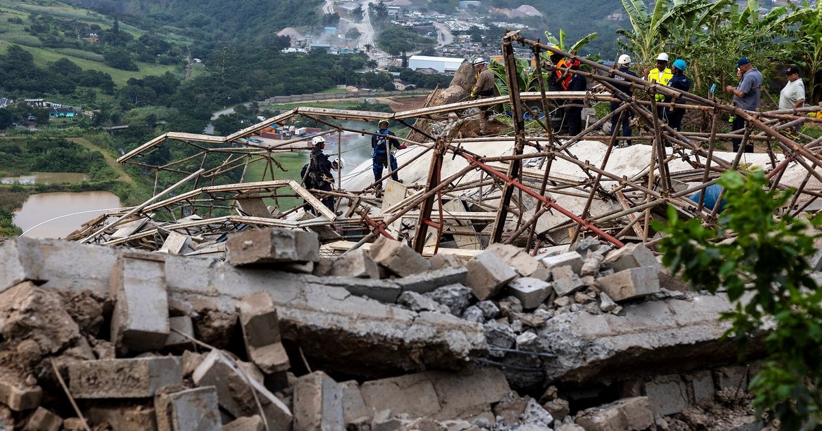 Death toll climbs to 5 in South African temple building collapse | The ...