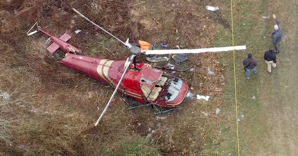 One person is dead and another is injured in midair helicopter crash in ...