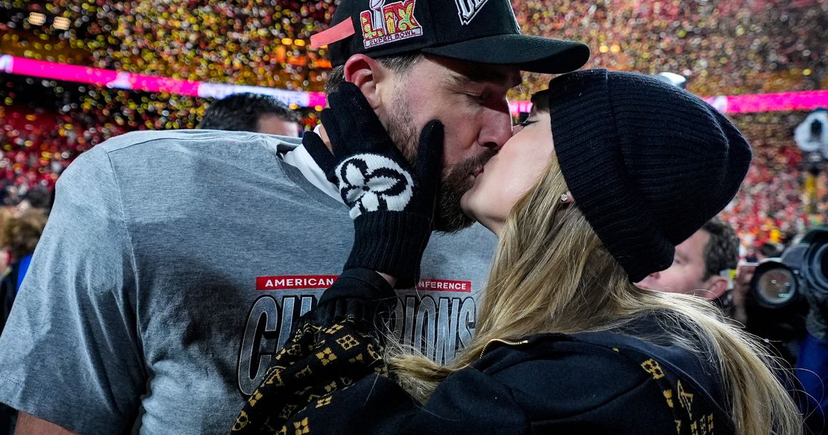 Pop culture in 2025: A ring for Taylor, an ill-timed KissCam … and ...