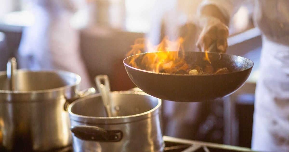 Who’s really cooking in America’s restaurants | The Seattle Times