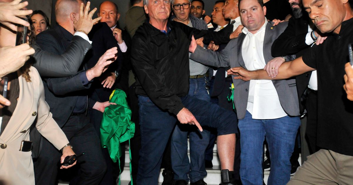 Brazilian ex-President Jair Bolsonaro undergoes double hernia surgery ...