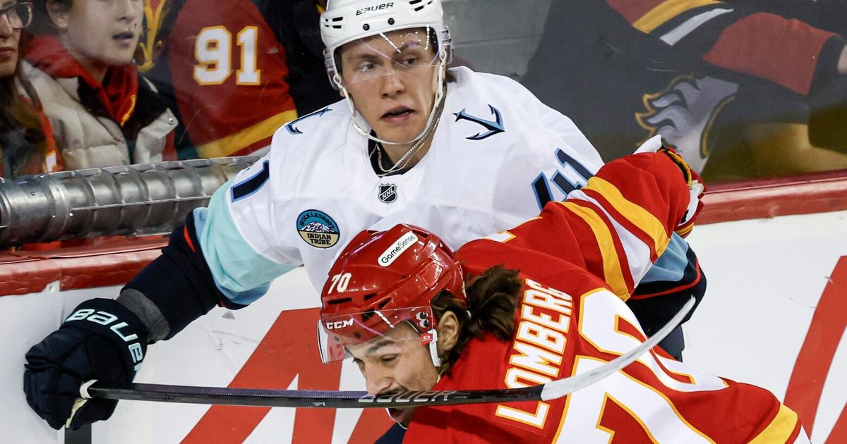 Photos: Kraken at Flames | The Seattle Times