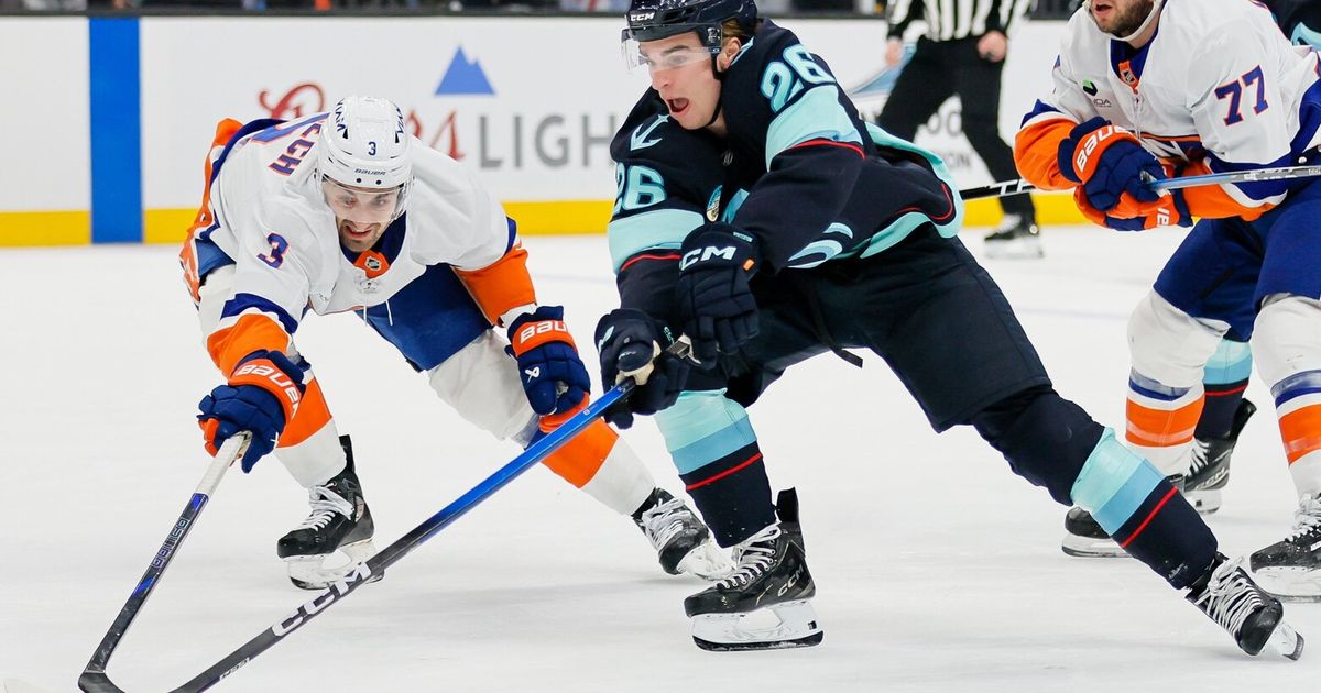 Photos: Seattle Kraken win against New York Islanders, 4-1 | The ...