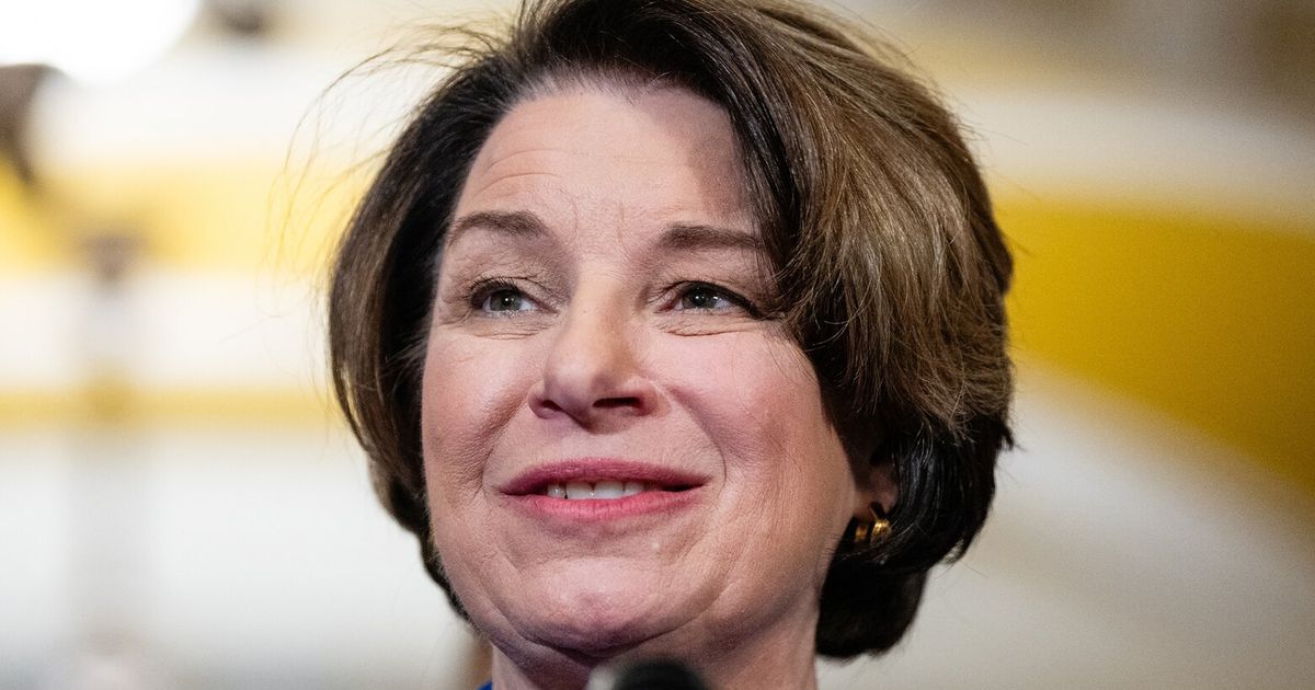 Klobuchar will run for Minnesota governor after Walz ends bid ...