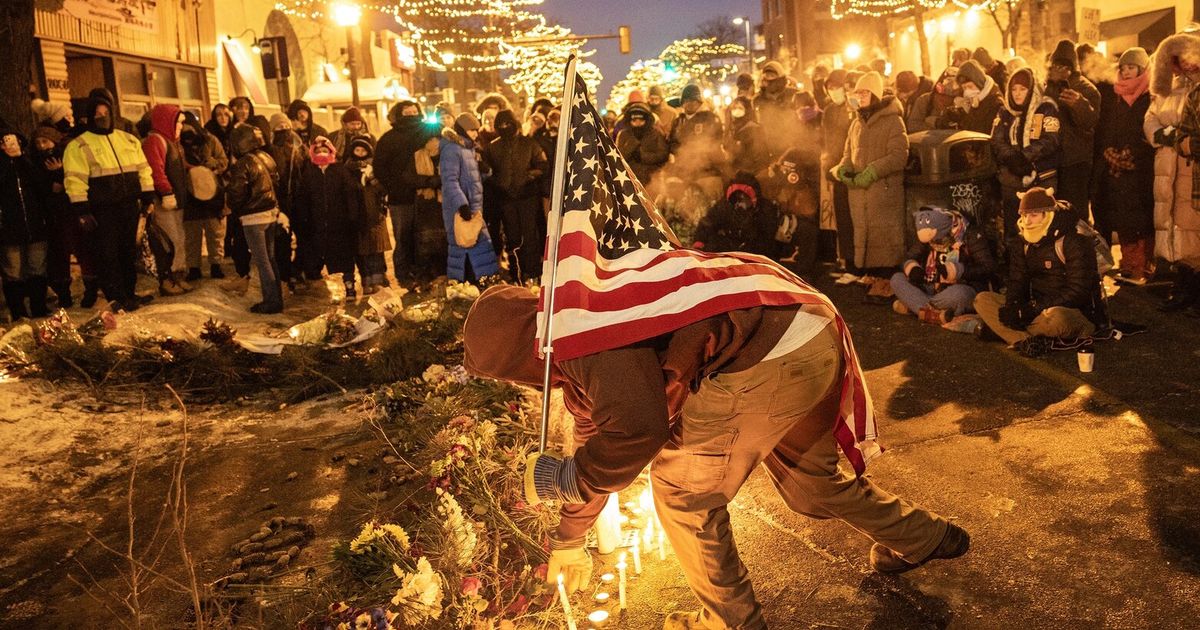 Shootings pose a hard question for the right: Who’s a conservative ...