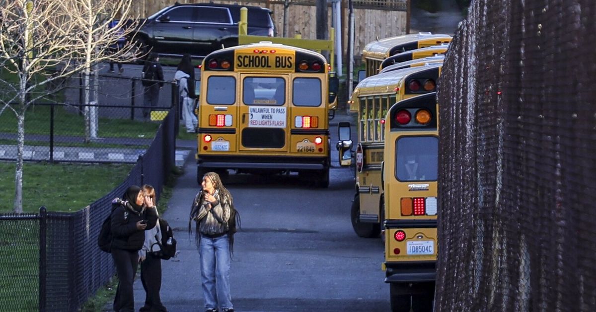 After ICE rumor scare, SPS updates protocol | The Seattle Times