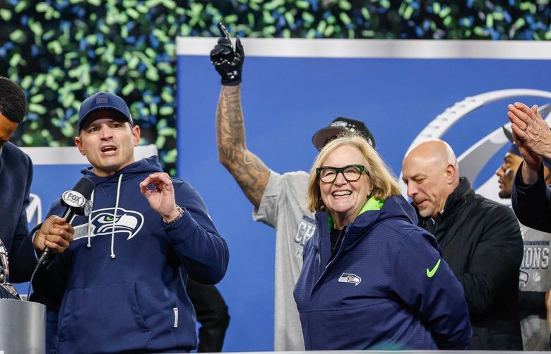 Seahawks name captains for Super Bowl | The Seattle Times