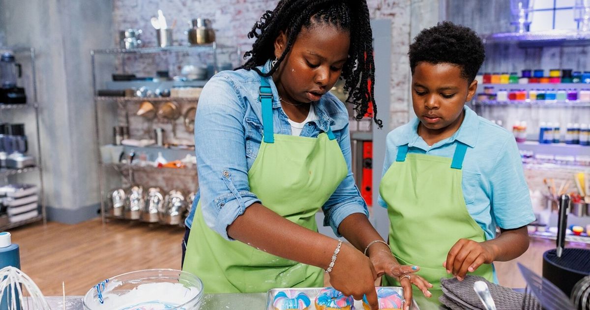 Food Network’s ‘Baking Championship: Next Gen’ features 2 sets of WA ...