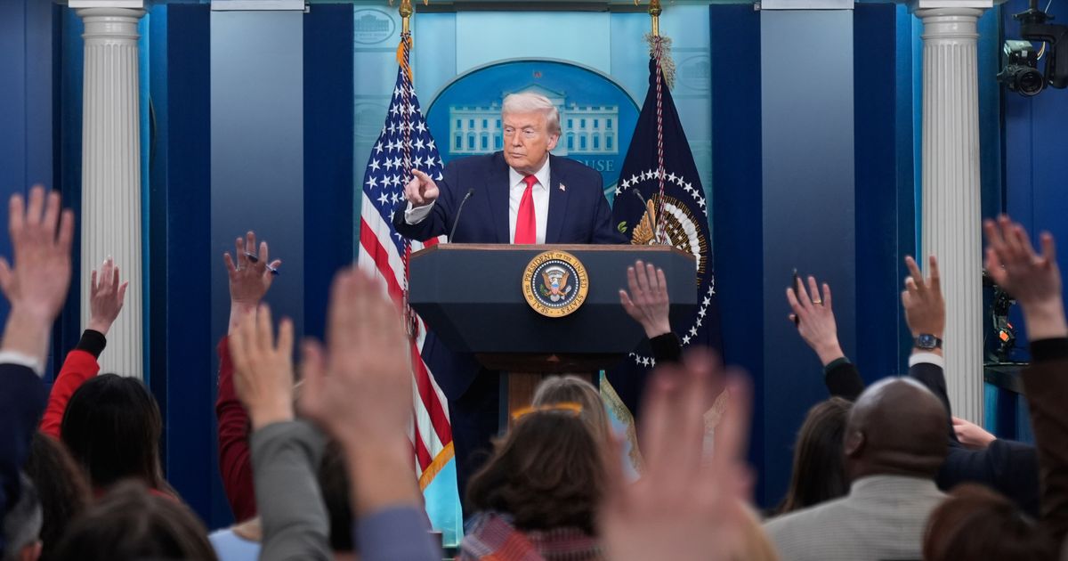 Trump recaps his first year back in office with winding remarks, paper ...