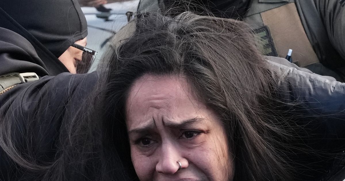 See the world in vertical: Top photos by AP photojournalists | The ...