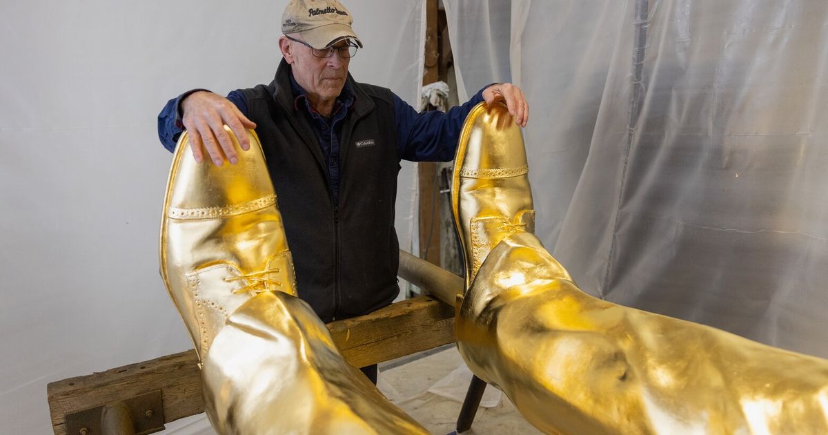 ‘Don Colossus,’ a golden statue of President Trump, waits for its home ...
