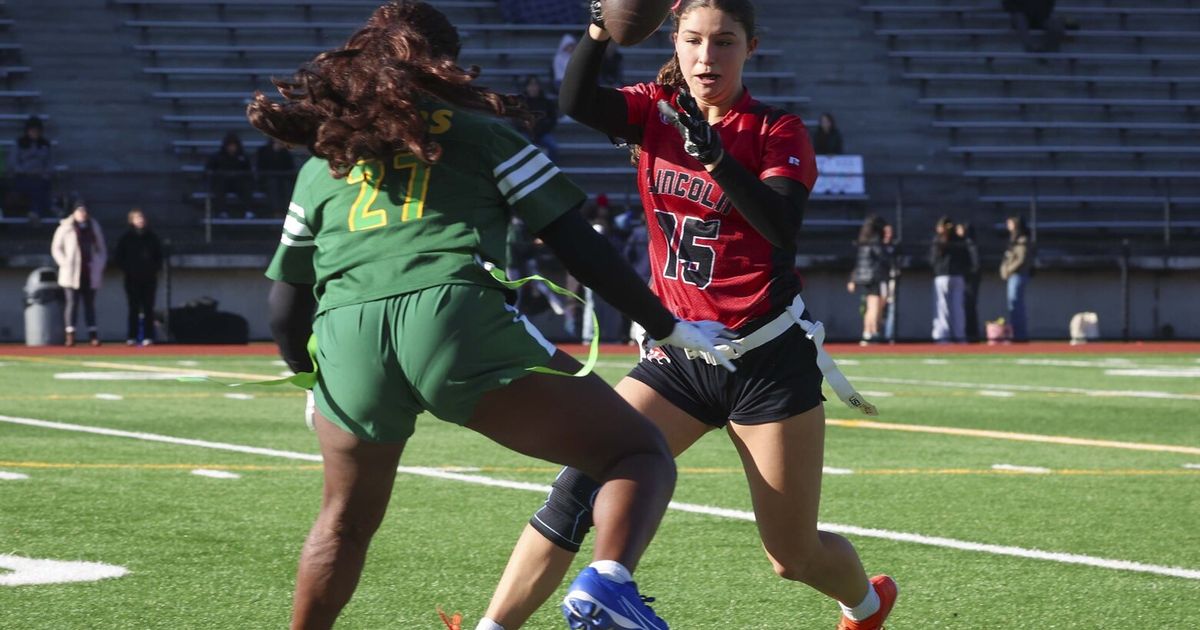 How girls flag football is going in its first year in WA | The Seattle ...