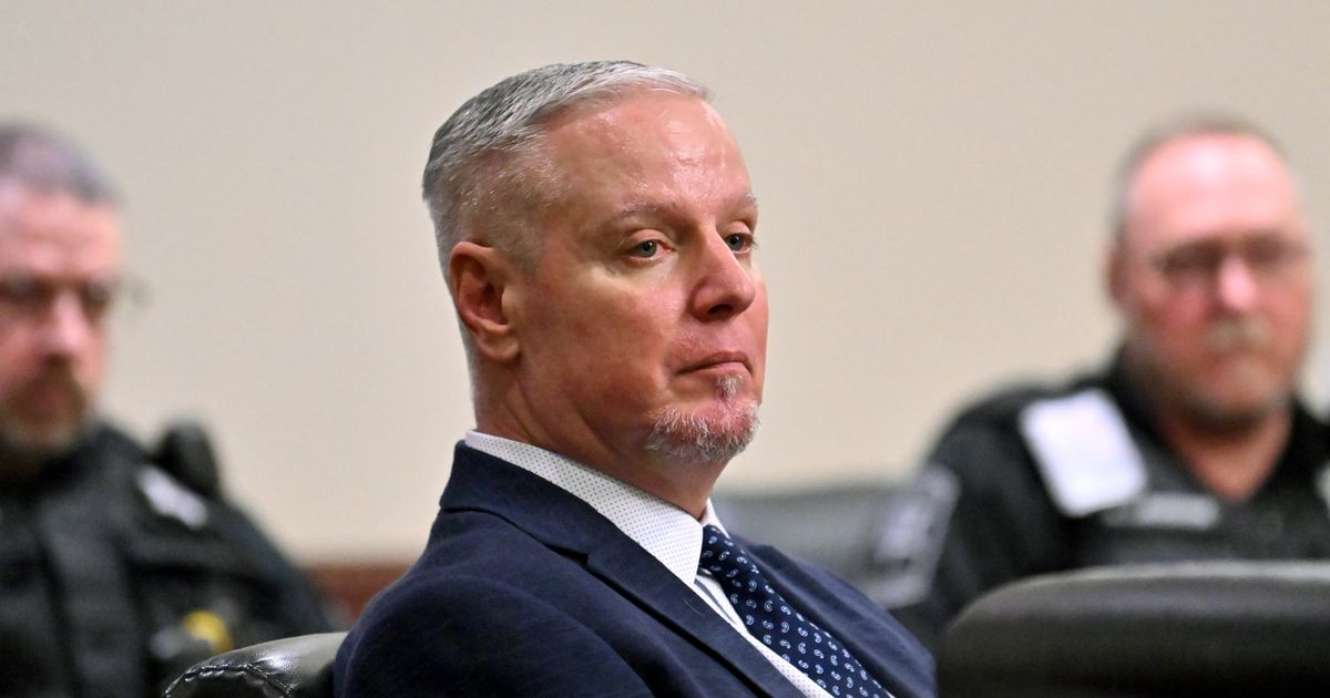 Father of accused Georgia school shooter testifies about hoping to bond ...
