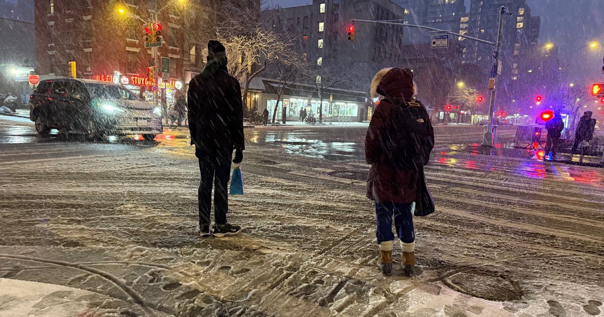 How bomb cyclones form and create dangerous conditions | The Seattle Times