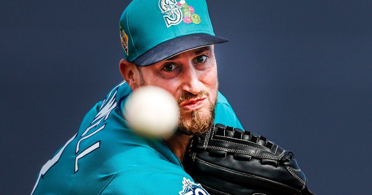 Mariners relievers Carlos Vargas, Jose Ferrer struggle in loss to ...