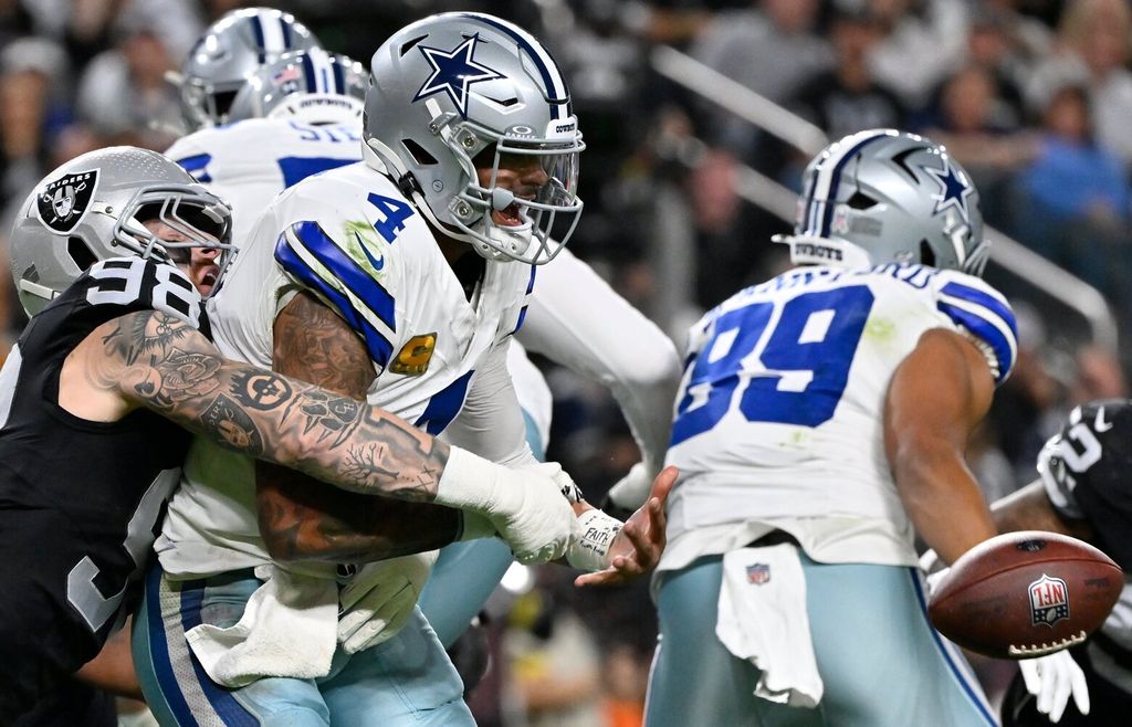 Seahawks reach deal with starting linebacker Drake Thomas | The Seattle ...