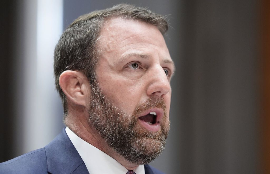 One ‘freaking snake’ and no apologies: How the Mullin hearing went off ...