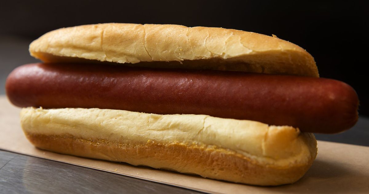 Costco hot dog joins the social media CEO taste-test trend | The ...