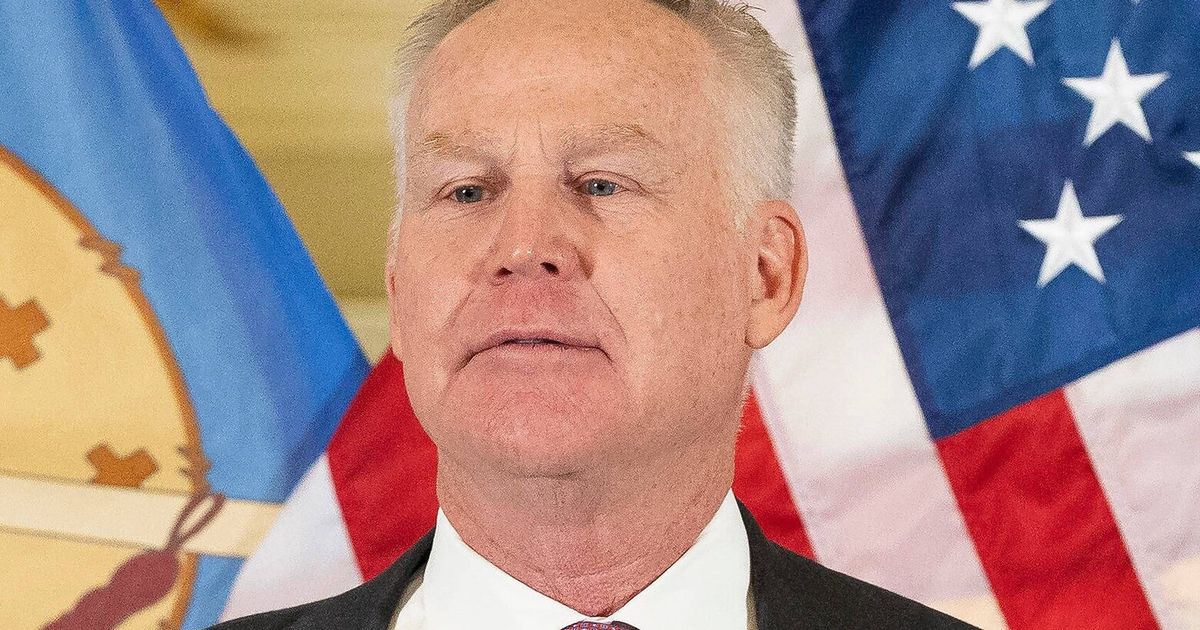 Oklahoma’s governor picks energy executive Alan Armstrong to fill US ...