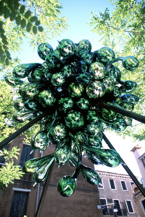 New Dale Chihuly artworks in Venice 30 years after ‘Chihuly Over Venice ...