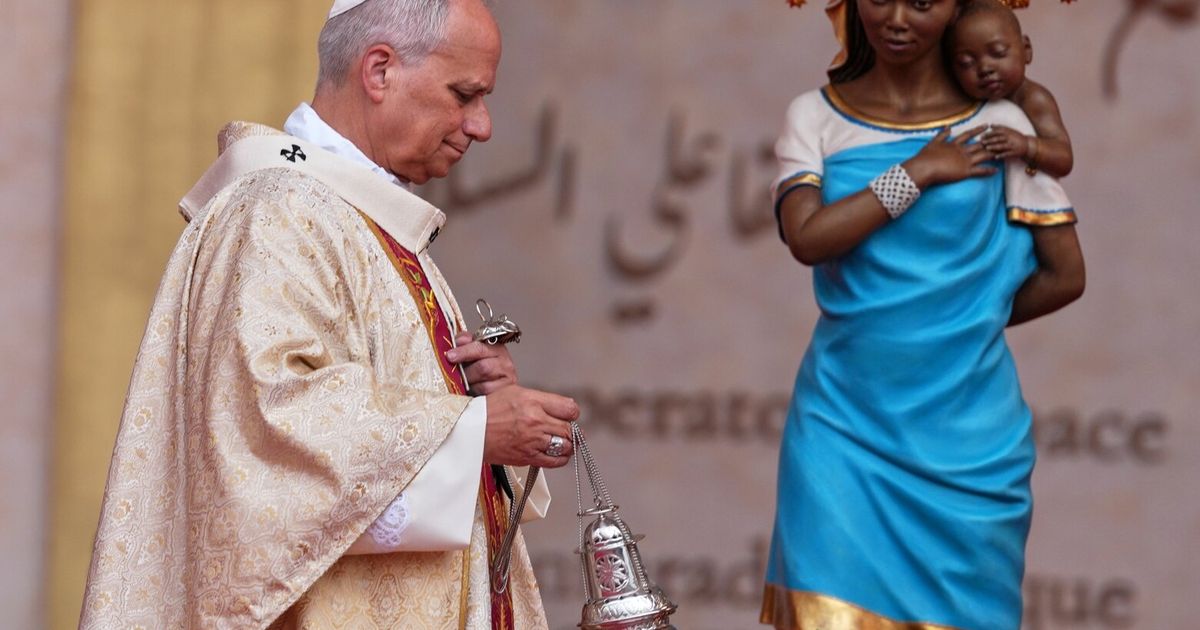 Pope urges US and Iran to return to peace talks and condemns capital ...