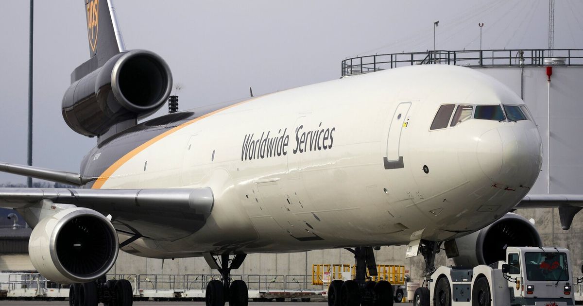 Boeing spaced out MD-11 inspections, even after reports of fractured ...