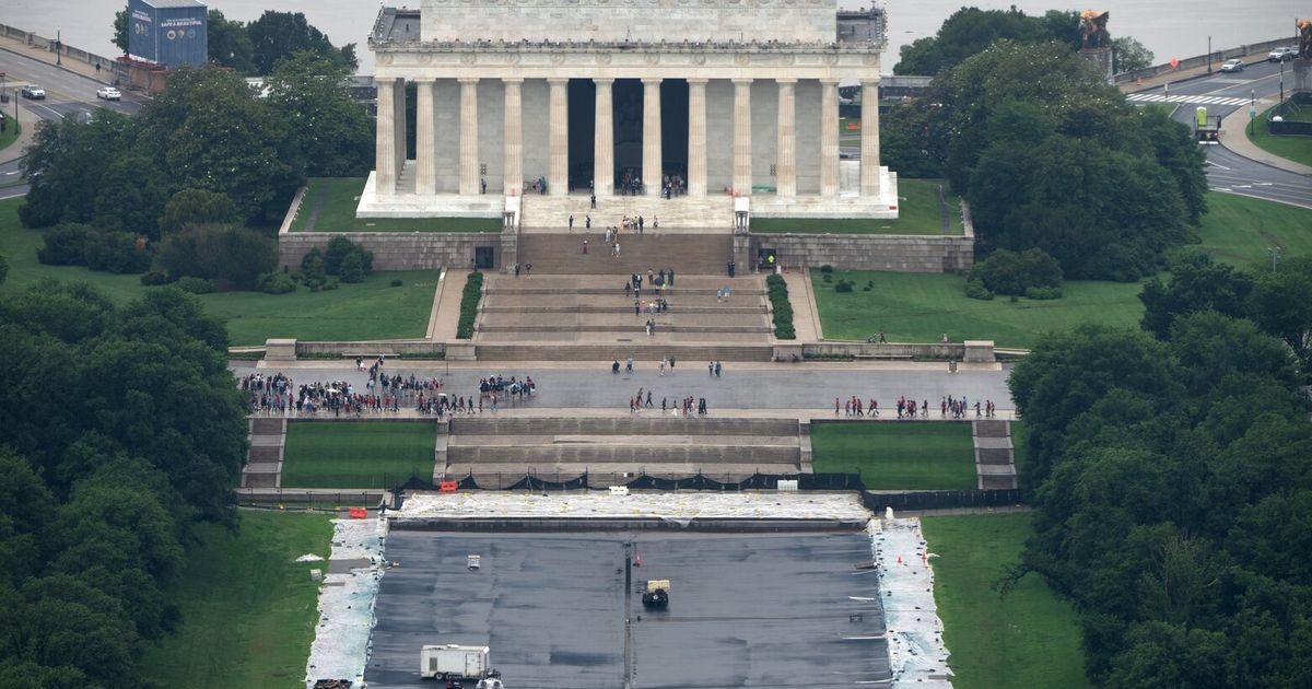 Reflecting pool contract has ‘inflated’ profit margin, government ...