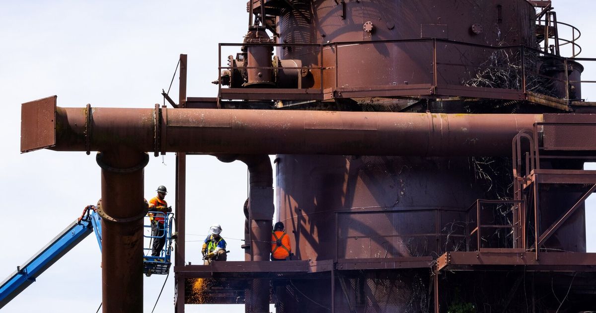 Grieving family drops lawsuit over Gas Works Park death | The Seattle Times