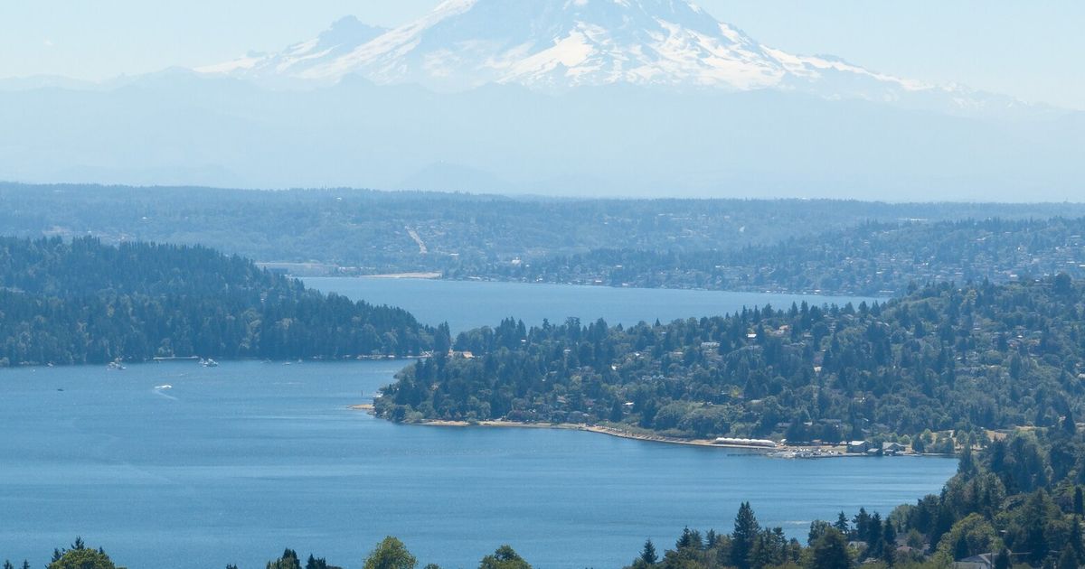 Rescuers urge caution after 2 swimmers pulled from chilly WA lakes ...